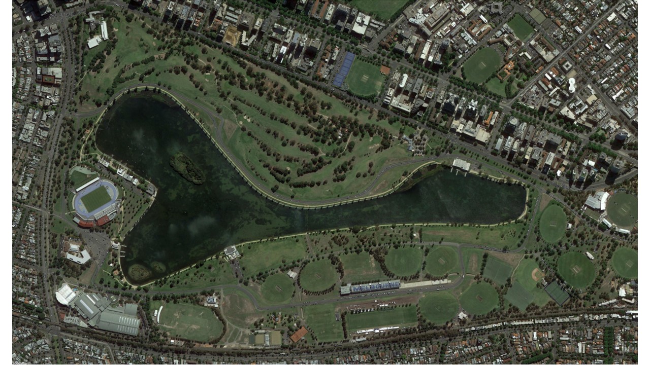 Albert Park – Melbourne – All Along The Racetrack